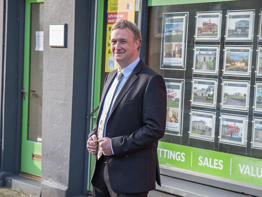 Meet The Team At REA Seamus Browne